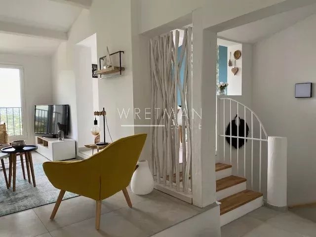 Beautiful mazet in secure and calm surroundings with sea view - Wretman ...